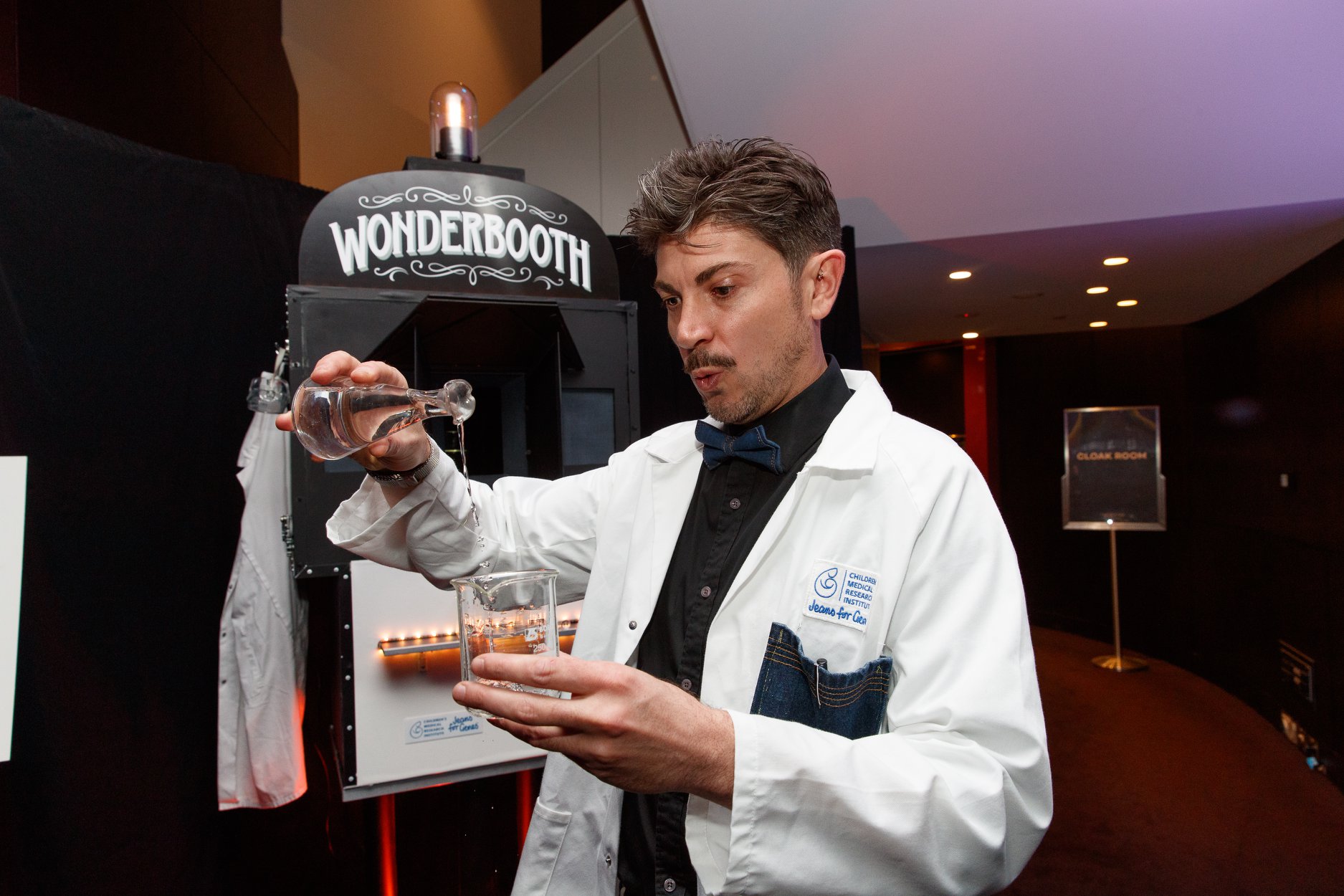 THIS IS WONDERBOOTH - AVAILABLE NOW ! - ADAM MADA MAGICIAN