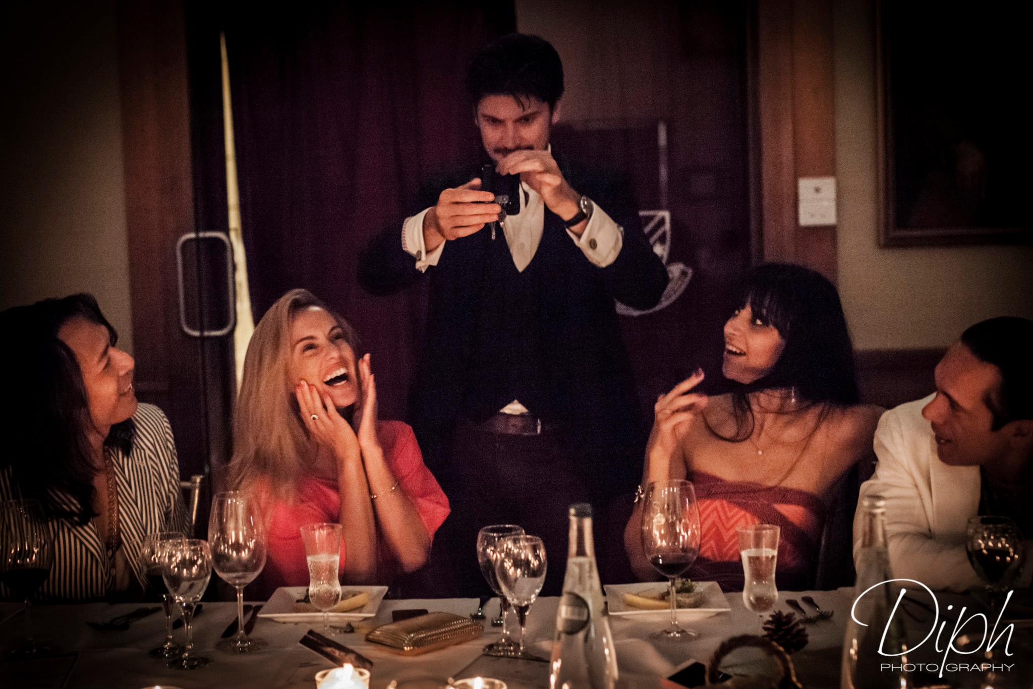 ROVING TABLE MAGIC IS COVID SAFE ! - ADAM MADA MAGICIAN