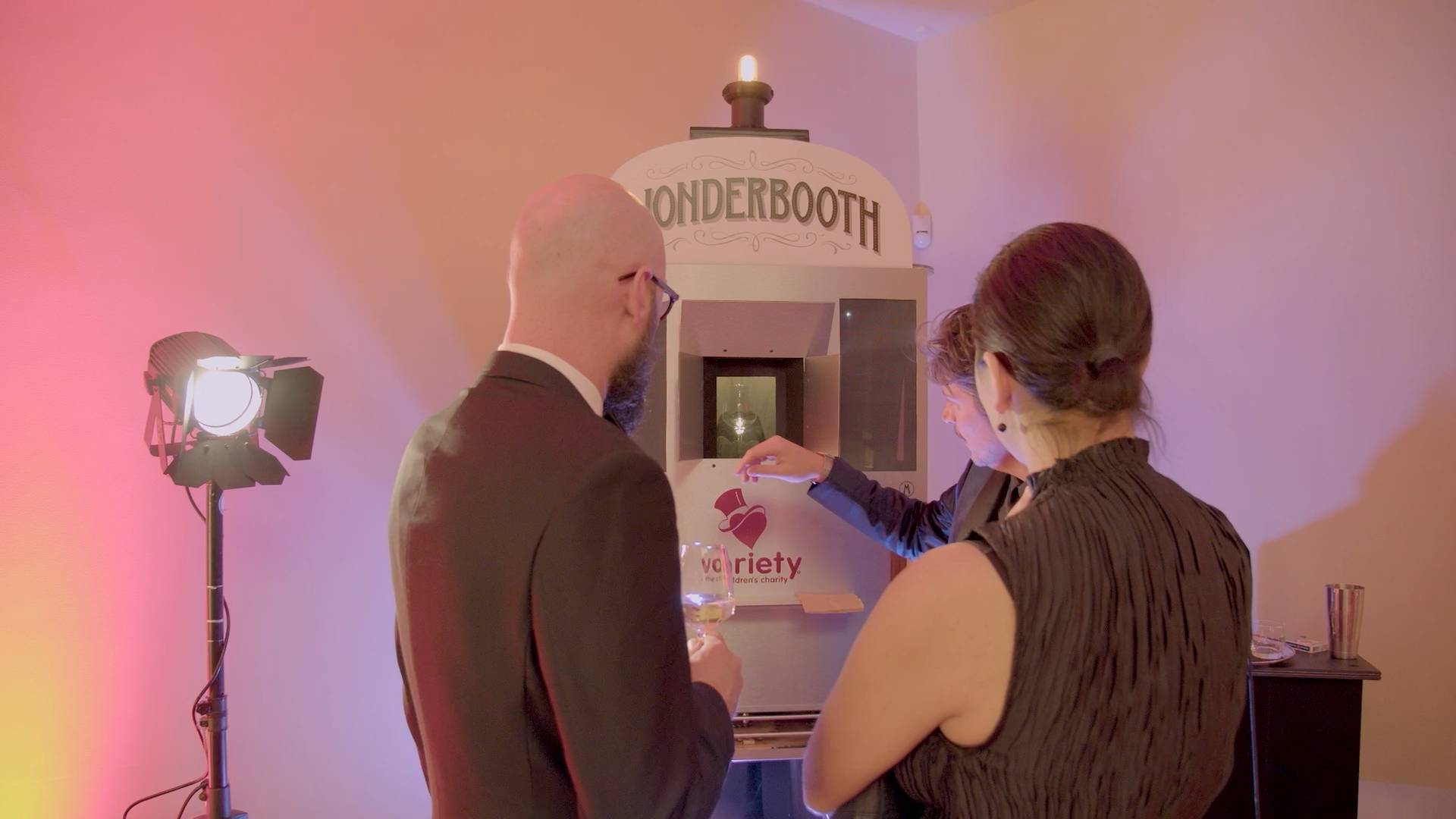 THE WONDERBOOTH - available now for events! - ADAM MADA MAGICIAN